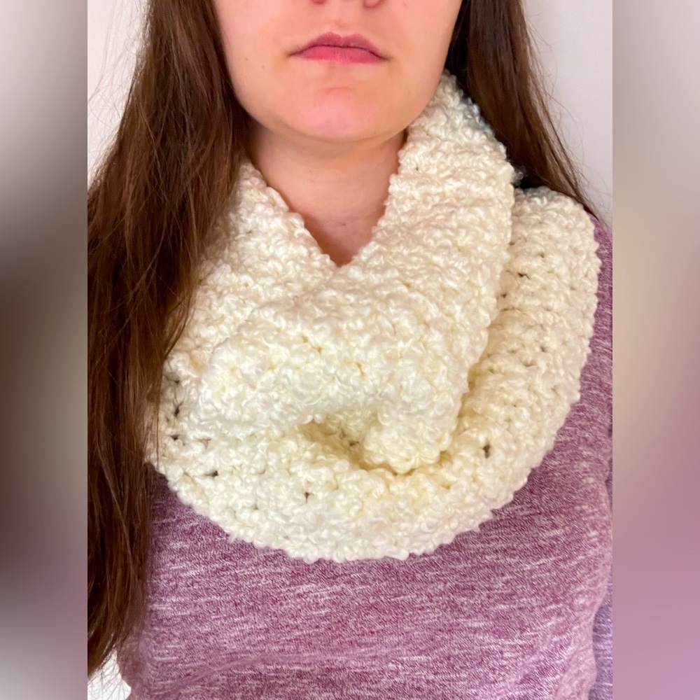 Cowl - Gem
